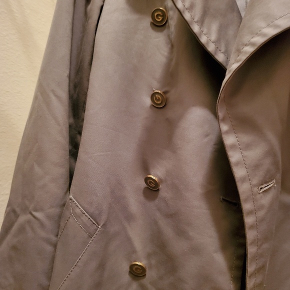 Gucci | Jackets & Coats | Vintage Gucci Raincoat Two Buttons Missing On ...